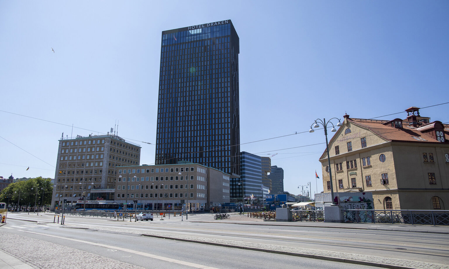 Historisk drake sätter färg på nytt höjdarhotell - Göteborgs ...
